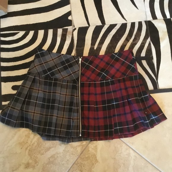 Tripp nyc | Skirts | Hot Topic Royal Bones For Tripp Skirt Size 3x New ...